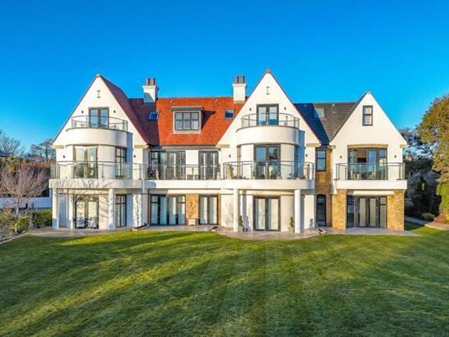 2 Bedroom Shared Living/roommate Hampshire Hampshire 100057836