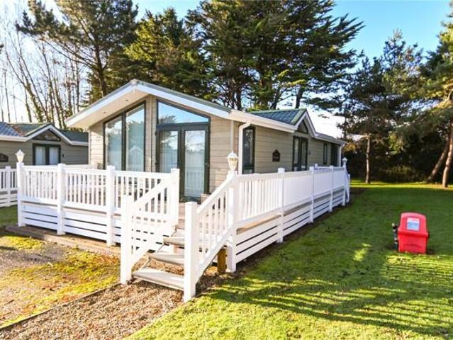 2 Bedroom Shared Living/roommate Hampshire Hampshire 99641776