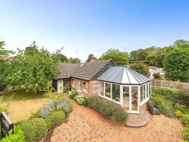 2 Bedroom Shared Living/roommate Hampshire Hampshire LS100058219