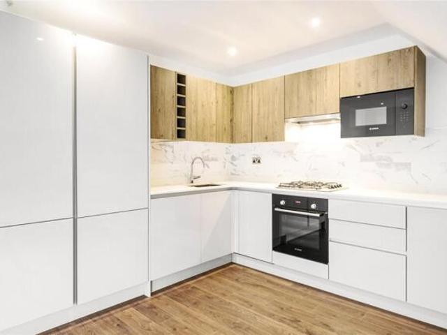 2 Bedroom Shared Living/roommate Harrow Great London LS101892389