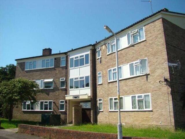 2 Bedroom Shared Living/roommate Hayes Greater London 101676777