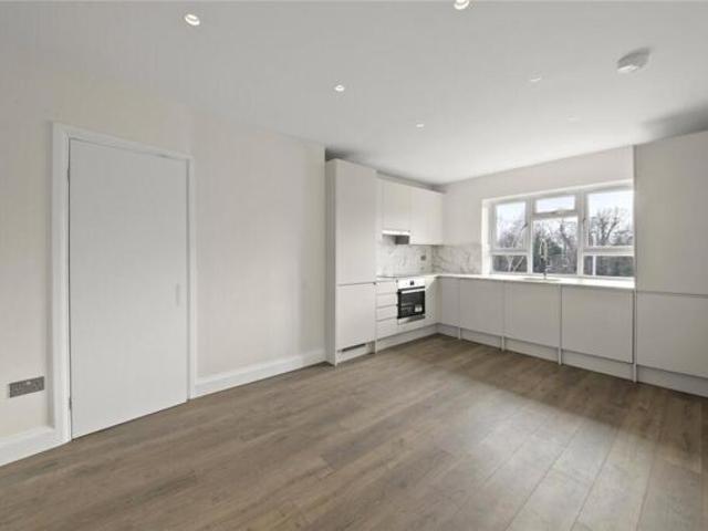 2 Bedroom Shared Living/roommate Hillingdon Greater London LS98864609