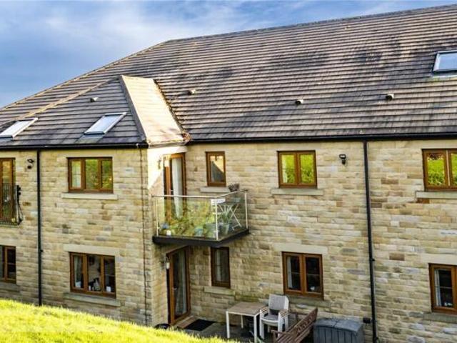 2 Bedroom Shared Living/roommate Holmfirth Kirklees 100096649