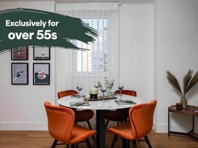 2 Bedroom Shared Living/roommate Hornchurch Greater London 100881600