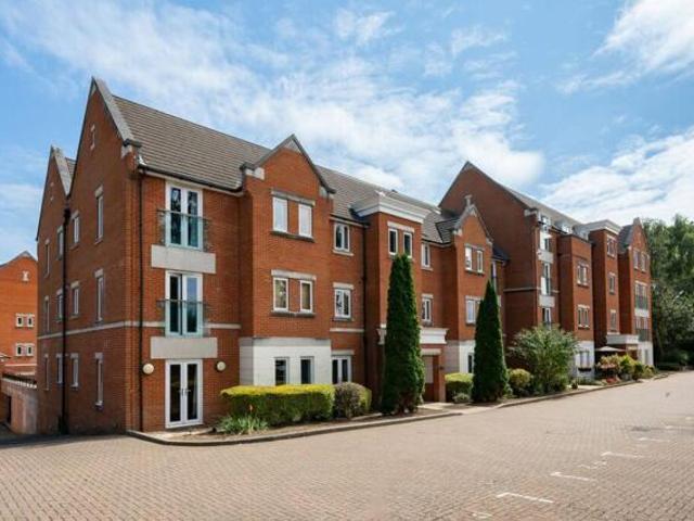 2 Bedroom Shared Living/roommate Horsham West Sussex LS100132506