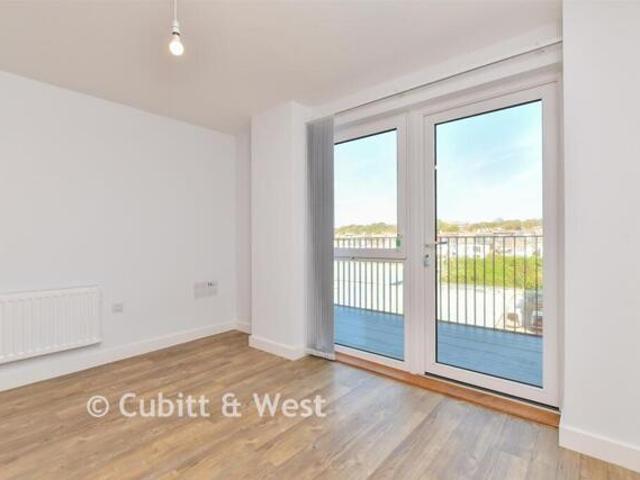 2 Bedroom Shared Living/roommate Hove East Sussex 99236977