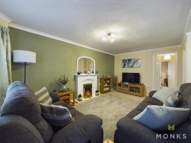 2 Bedroom Shared Living/roommate Kinnerley Kinnerley 98477134