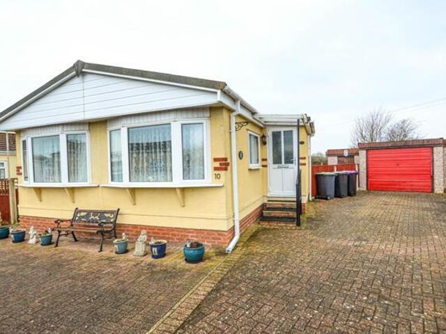 2 Bedroom Shared Living/roommate Kirkby Green Lincolnshire 99986229