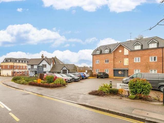 2 Bedroom Shared Living/roommate Knebworth Hertfordshire 101199922