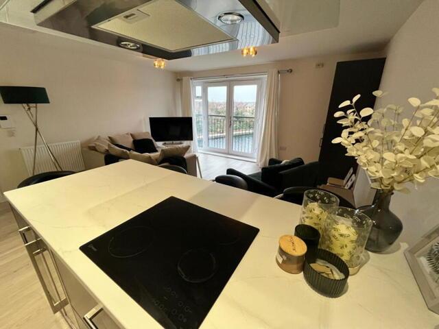 2 Bedroom Shared Living/roommate Lakeside Doncaster LS99523533