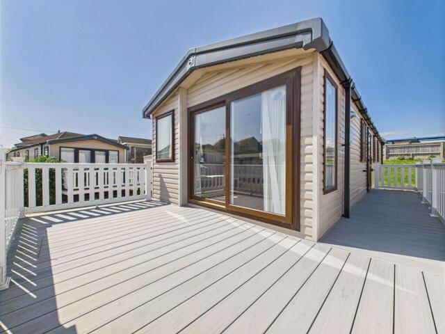 2 Bedroom Shared Living/roommate Lancing West Sussex LS99571714
