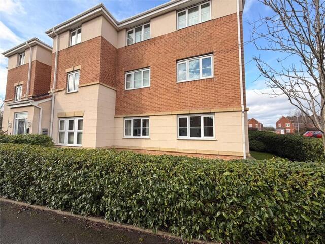 2 Bedroom Shared Living/roommate Lancs Bolton 99951924