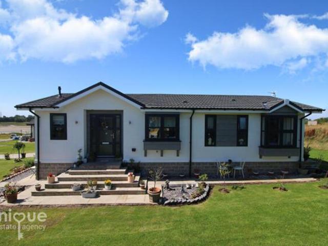2 Bedroom Shared Living/roommate Lancs Lancashire 98968991