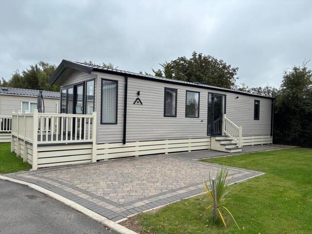 2 Bedroom Shared Living/roommate Lancs Lancashire LS98577952