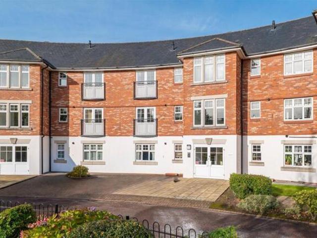 2 Bedroom Shared Living/roommate Lancs Lancashire LS99054697