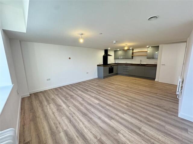 2 Bedroom Shared Living/roommate Leeds Leeds LS99773940