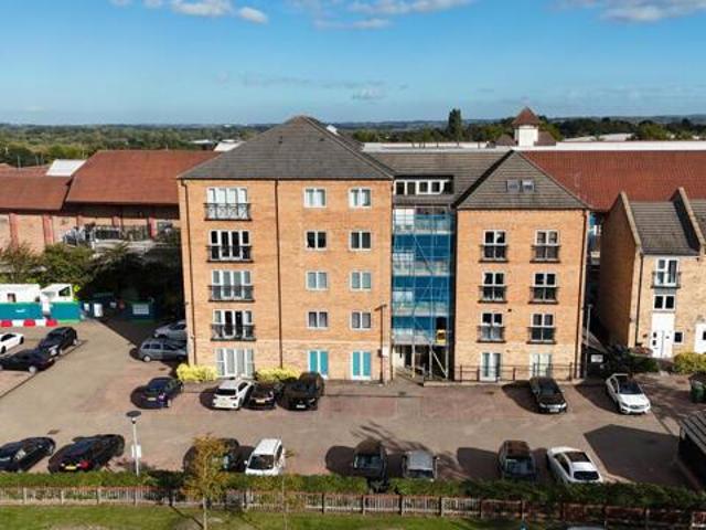 2 Bedroom Shared Living/roommate Leicester Leicestershire 98834671
