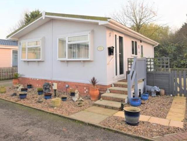 2 Bedroom Shared Living/roommate Lincolnshire Lincolnshire LS99092792