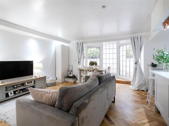 2 Bedroom Shared Living/roommate London Greater London 99381077