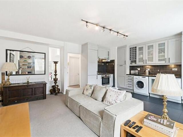 2 Bedroom Shared Living/roommate London Greater London 99437213