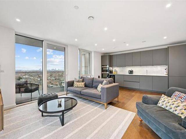 2 Bedroom Shared Living/roommate London Greater London 100917474