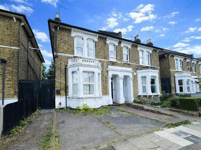 2 Bedroom Shared Living/roommate London Greater London 100366301