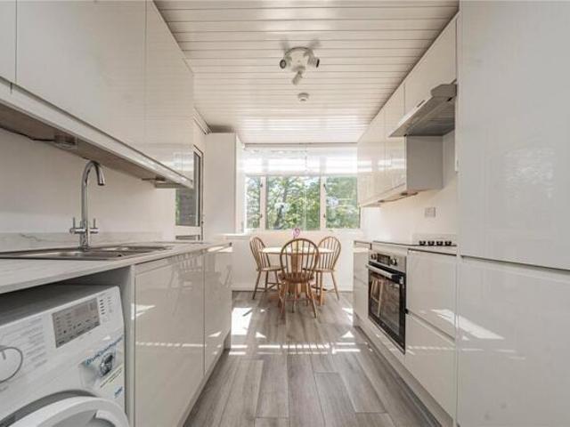 2 Bedroom Shared Living/roommate London Greater London 101796874
