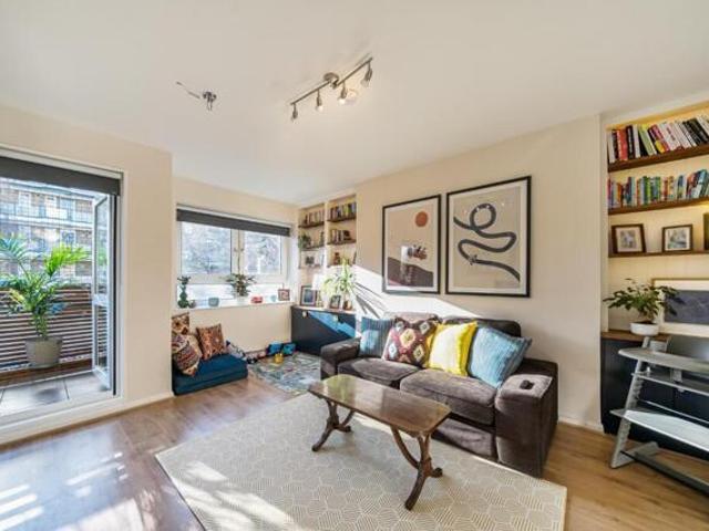 2 Bedroom Shared Living/roommate London Greater London LS100366240