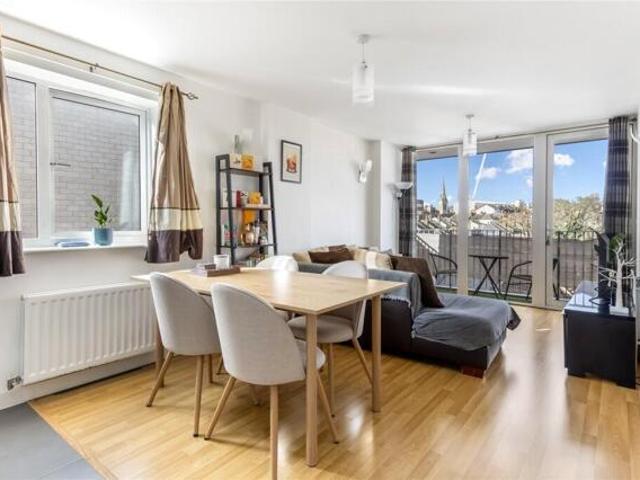 2 Bedroom Shared Living/roommate London Greater London LS100456439