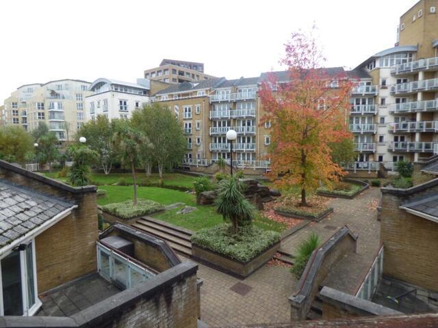2 Bedroom Shared Living/roommate London Greater London LS100917788