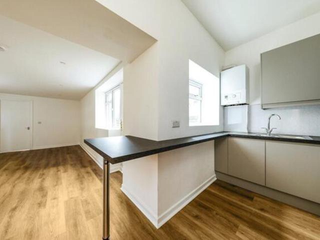 2 Bedroom Shared Living/roommate London Greater London LS101678470