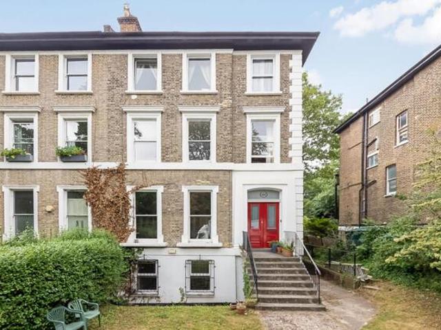 2 Bedroom Shared Living/roommate London Greater London LS99130423
