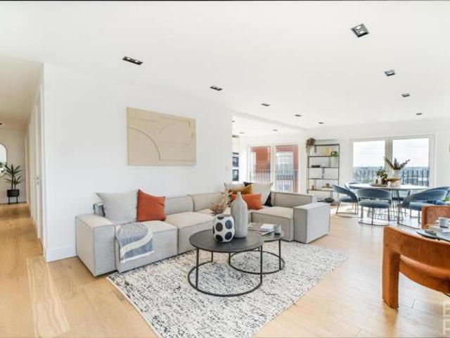 2 Bedroom Shared Living/roommate London Greater London LS99277943