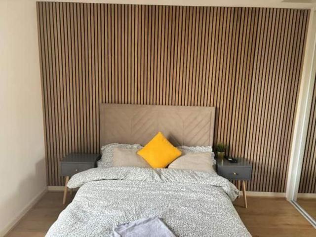 2 Bedroom Shared Living/roommate London London 90561408