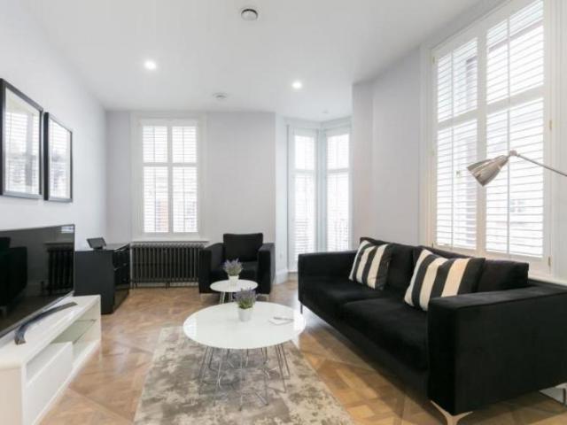 2 Bedroom Shared Living/roommate London London 90561309