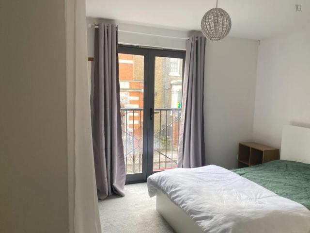 2 Bedroom Shared Living/roommate London London 90562014