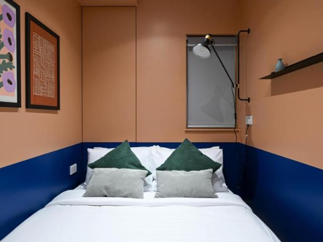 2 Bedroom Shared Living/roommate London London 90563992