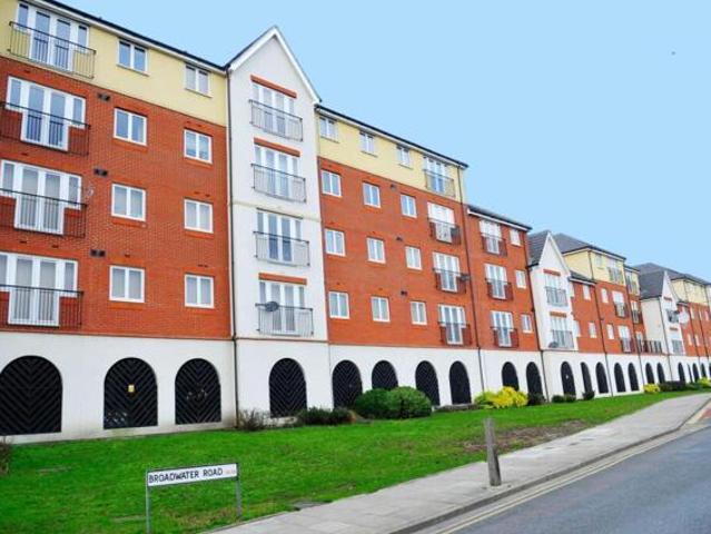 2 Bedroom Shared Living/roommate Londres Greater London 101199712