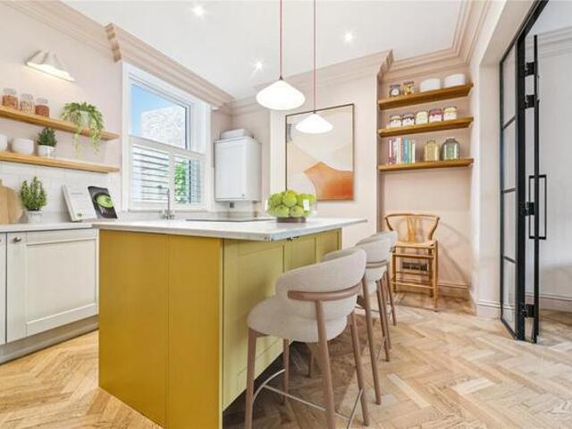 2 Bedroom Shared Living/roommate Londres Greater London 98477515