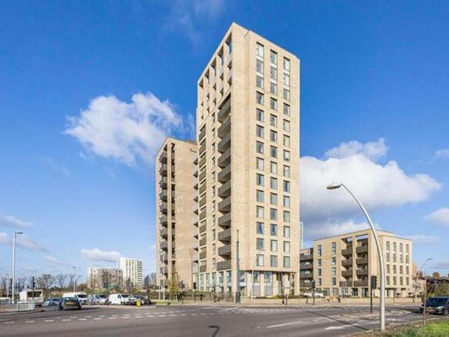 2 Bedroom Shared Living/roommate Londres Greater London 98687664