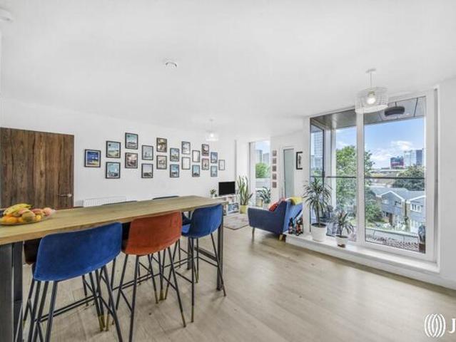 2 Bedroom Shared Living/roommate Londres Greater London 99523956