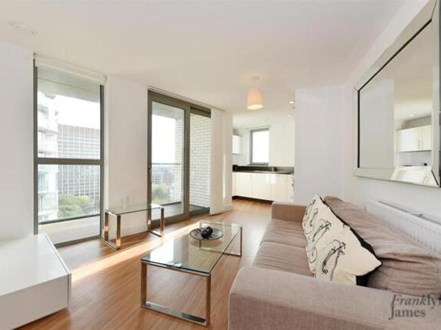2 Bedroom Shared Living/roommate Londres Greater London 99773811