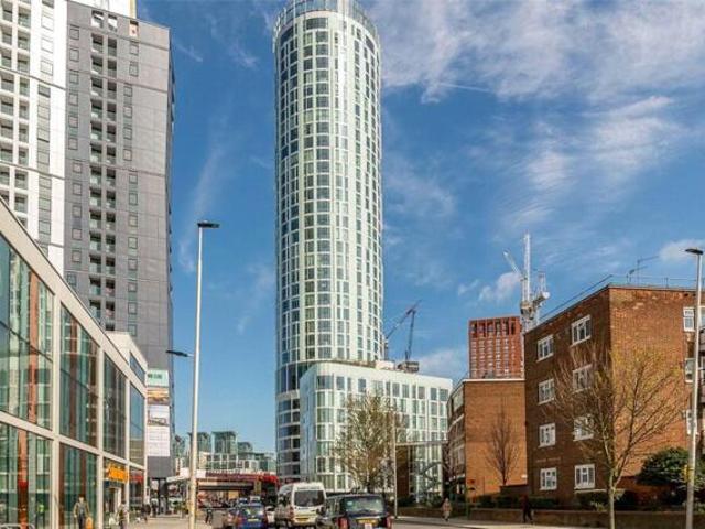 2 Bedroom Shared Living/roommate Londres Greater London 99204220