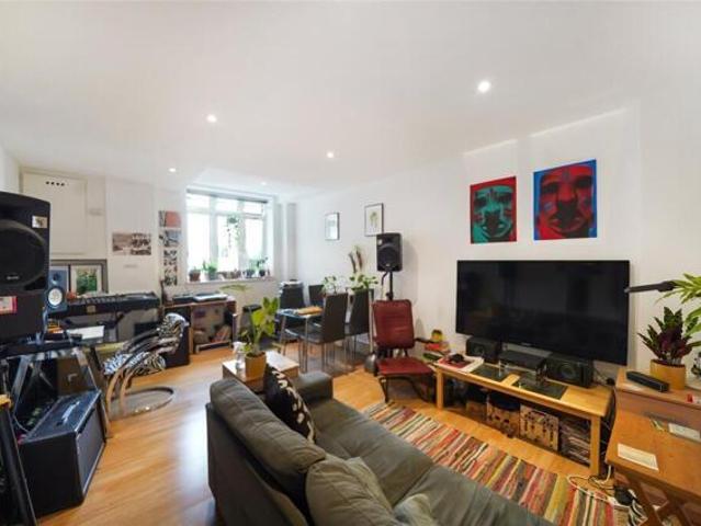 2 Bedroom Shared Living/roommate Londres Greater London LS99951885