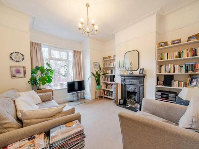 2 Bedroom Shared Living/roommate Londres Greater London LS100733820