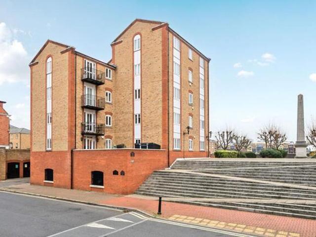 2 Bedroom Shared Living/roommate Londres Greater London LS100953462