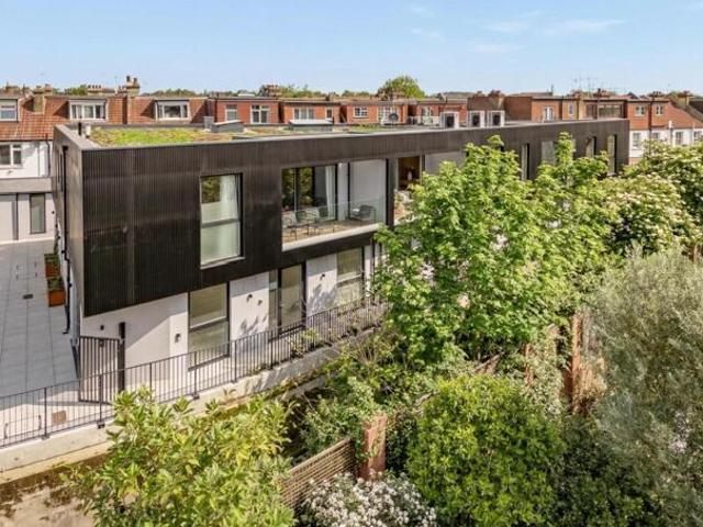 2 Bedroom Shared Living/roommate Londres Greater London LS101678646