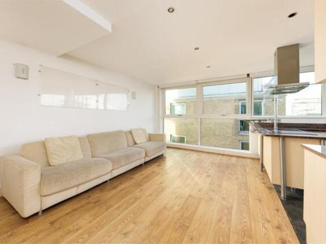 2 Bedroom Shared Living/roommate Londres Greater London LS101351787