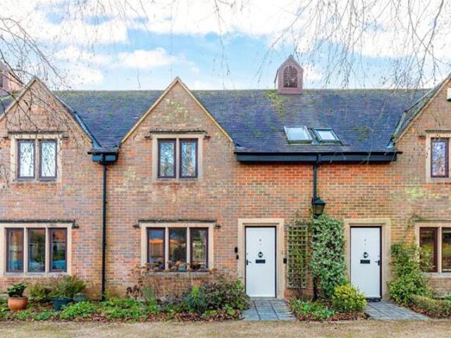 2 Bedroom Shared Living/roommate Pewsey Wiltshire LS100132545