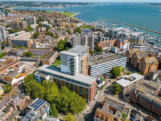 2 Bedroom Shared Living/roommate Poole Dorset 99688383